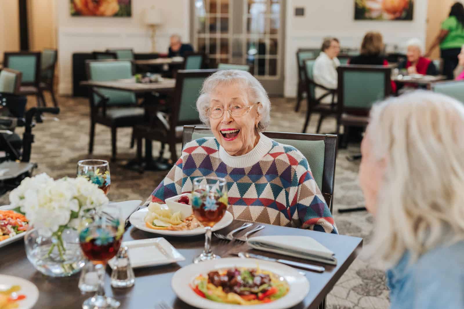 Enjoy Free Lunch - Vineyard Bluffton